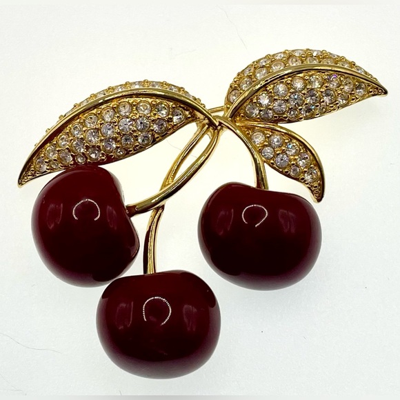 Joan Rivers | Jewelry | Vintage 8s Signed Joan Rivers Gold Tone Lucite ...